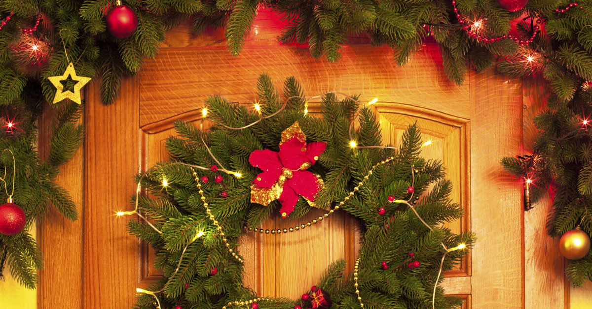 Holiday Decorations, HOAs, and Happy Homeowners