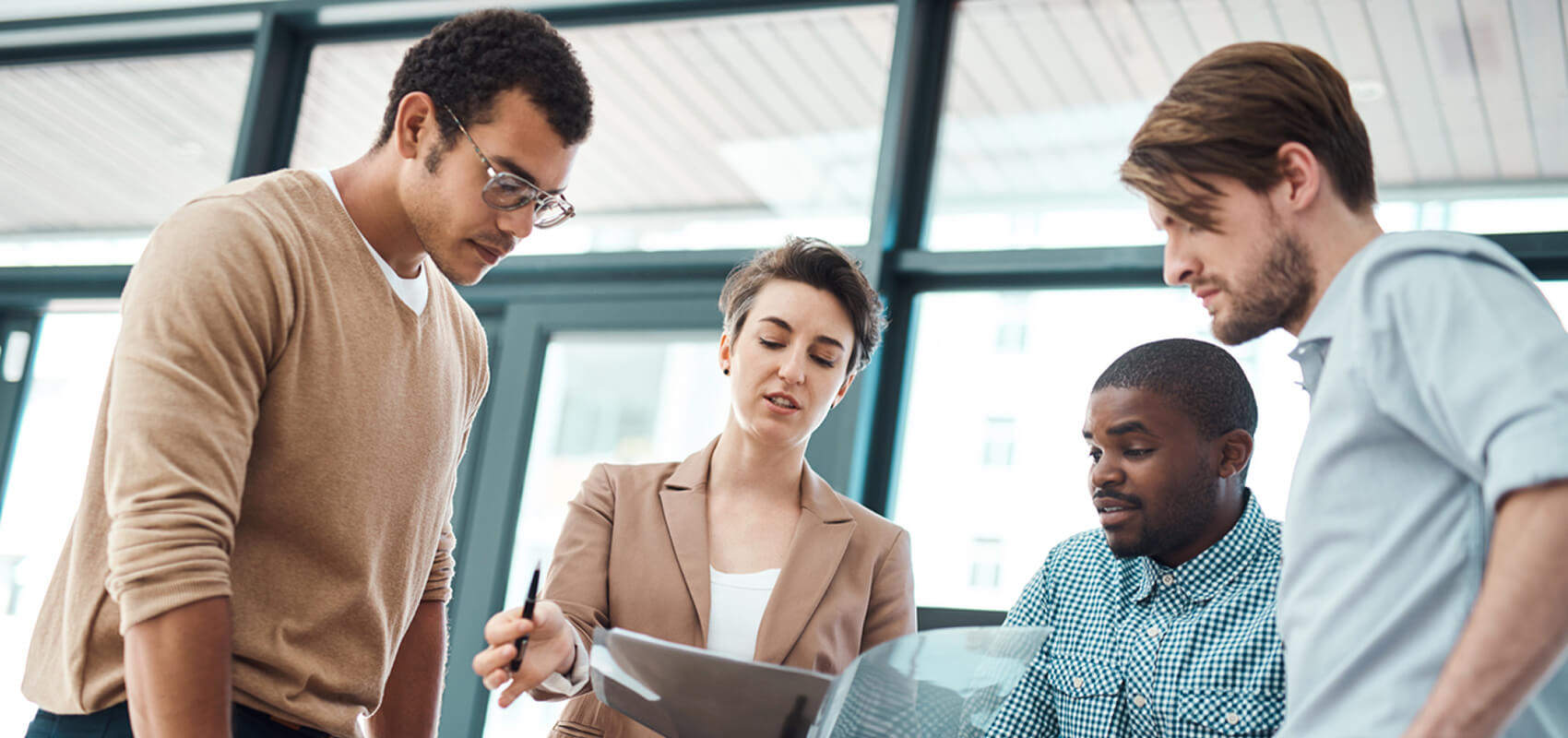 Tips for a Smooth HOA Board Member Transfer | HOA Management Tips